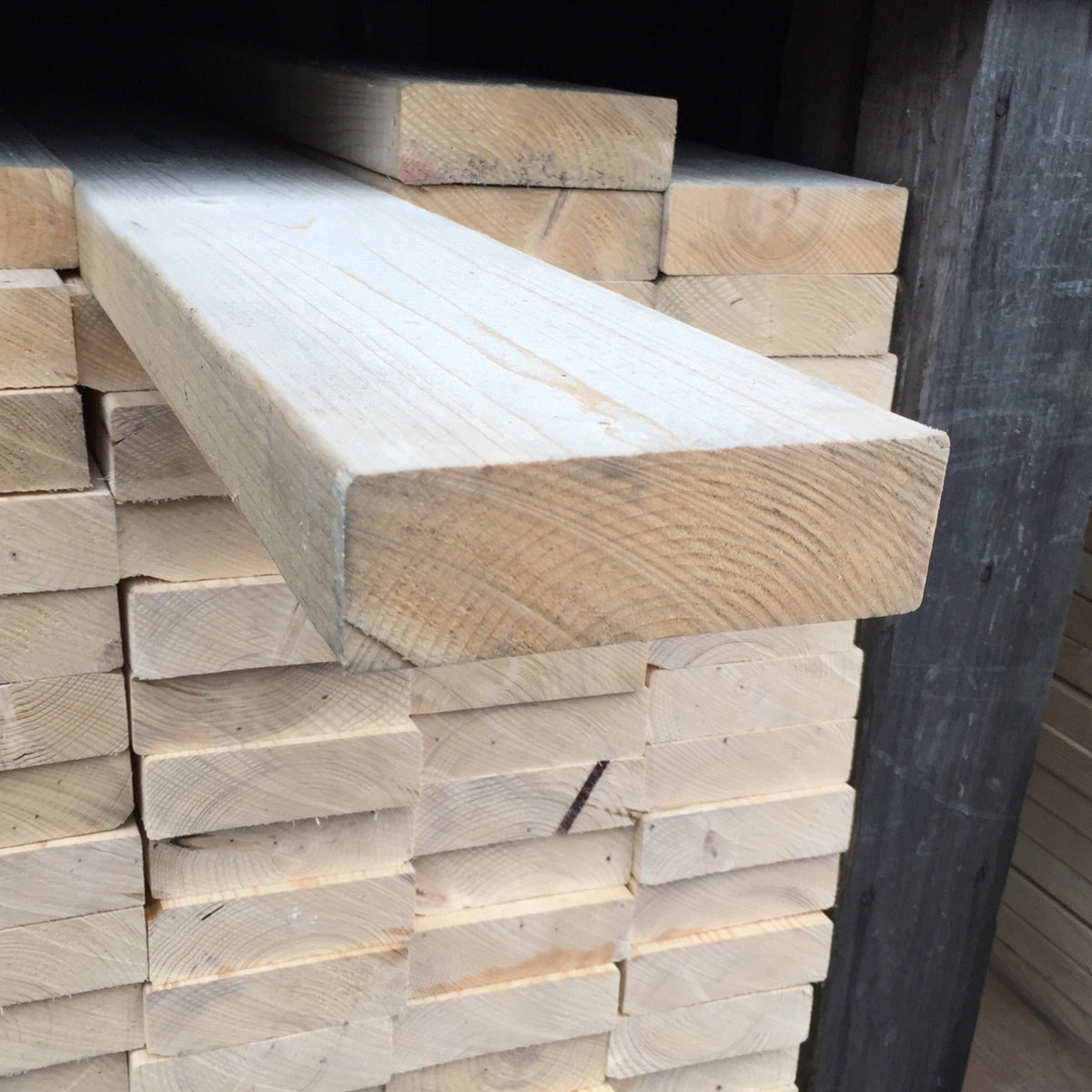 Untreated C24 Sawn Carcassing 47mm x 125mm (EX 5X2) – Cleveland Timber
